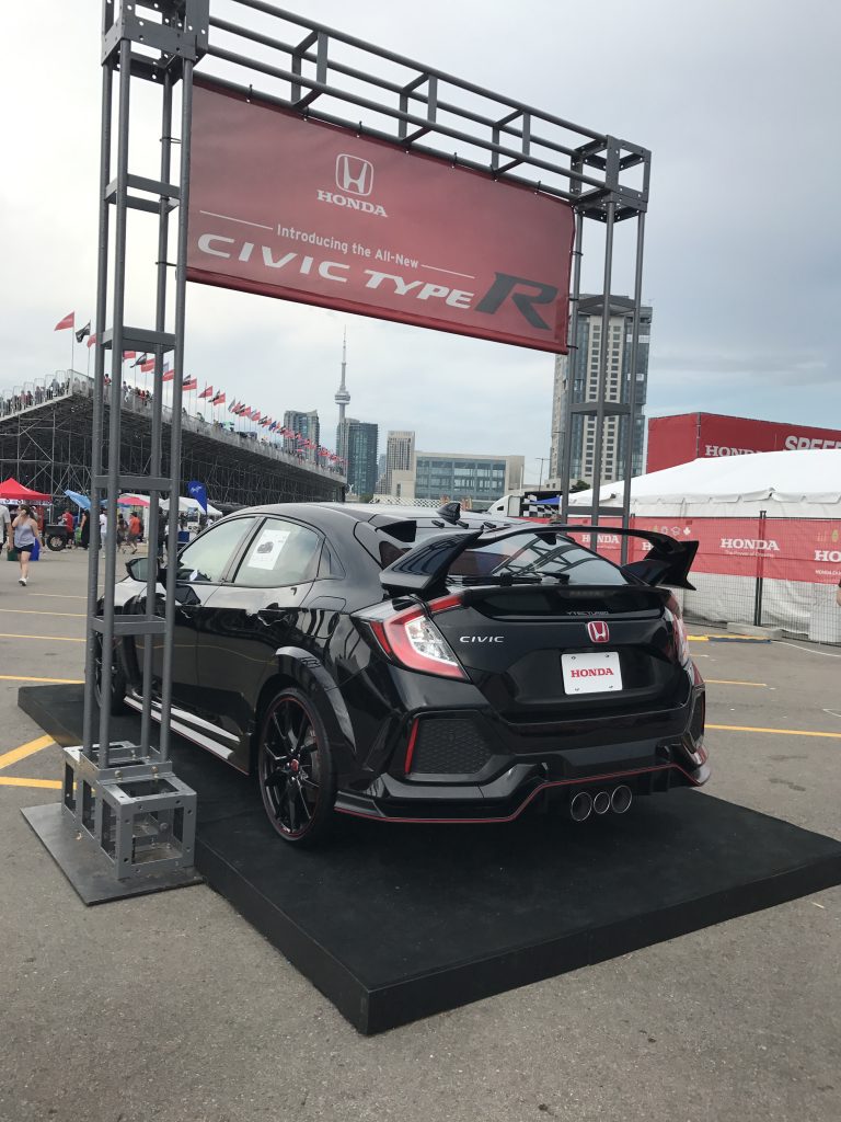 2017 Honda Civic Type R (BLACK) - MoVernie on the MOVE