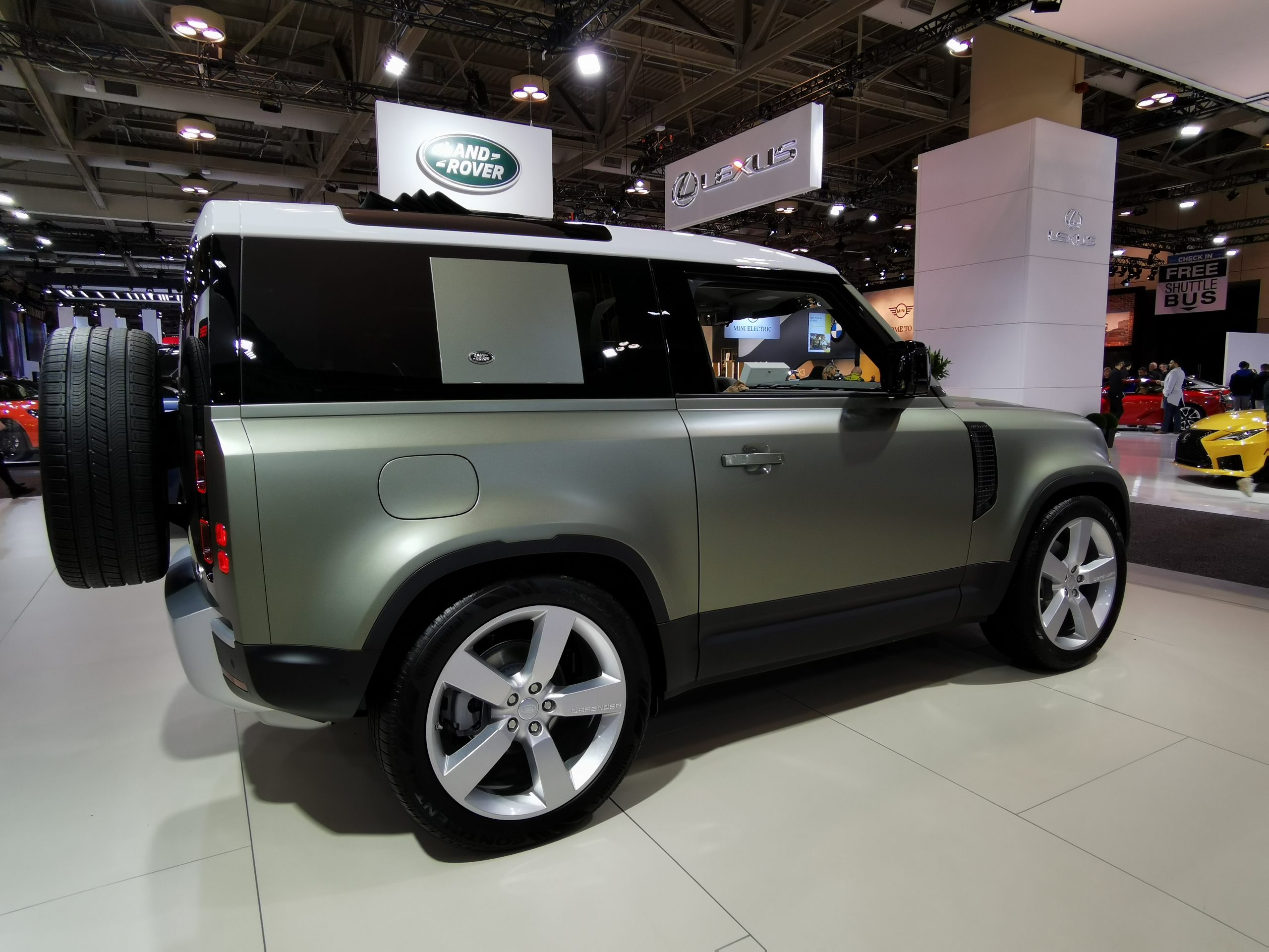 Land Rover Defender - 2020 Canadian International Auto Show (#CIAS2020 ...