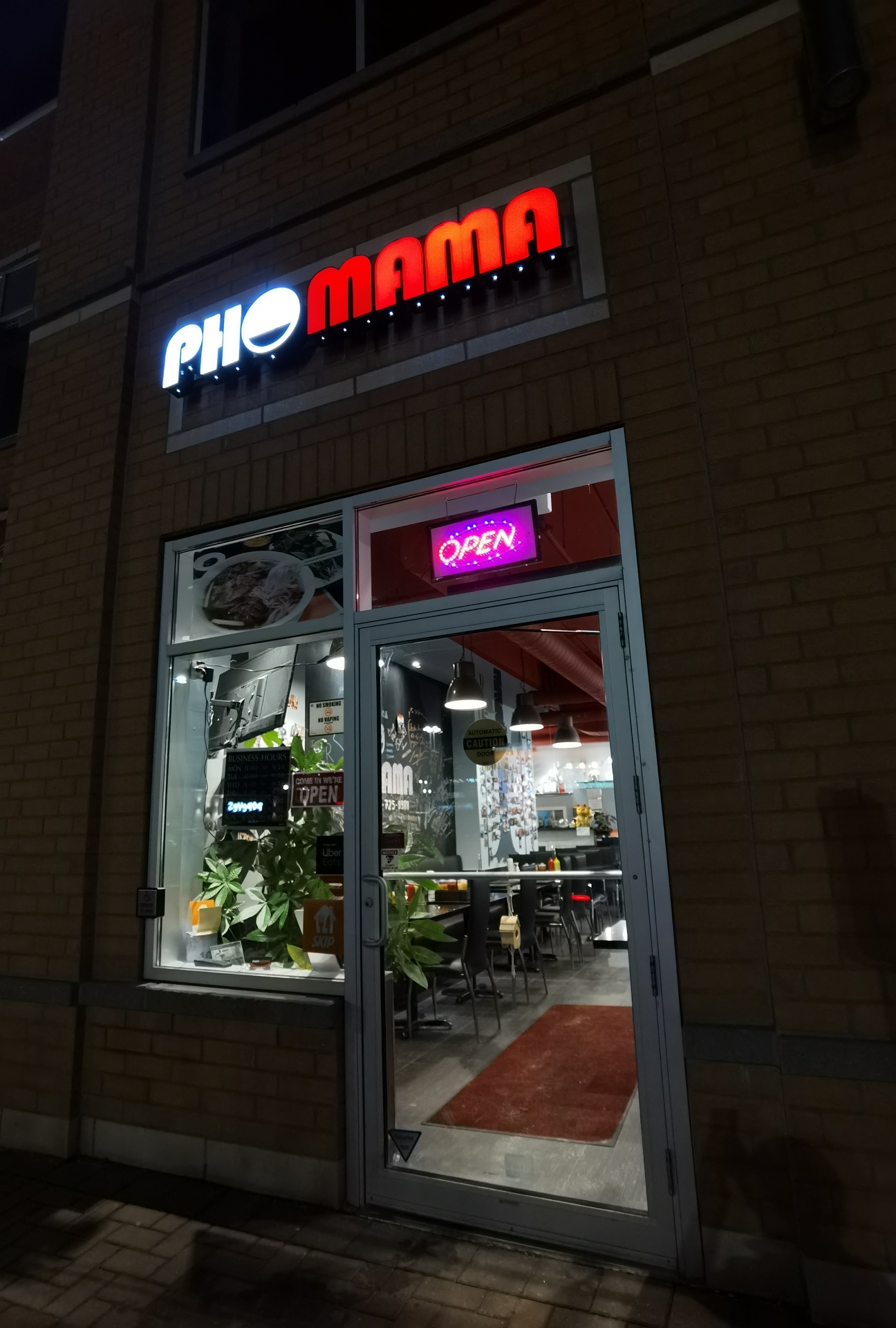 Pho Mama - Oakville, Ontario, Canada [ONTARIO TRAVEL SERIES] - MoVernie ...