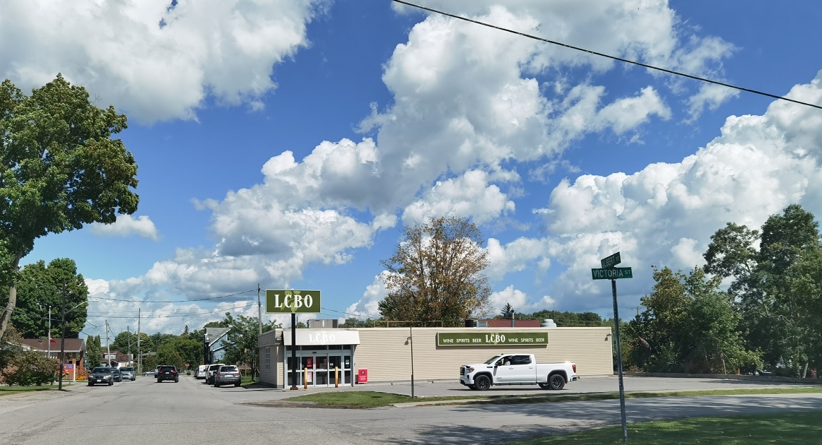 Town of Coboconk, Ontario, Canada [ONTARIO TRAVEL SERIES] - MoVernie on ...