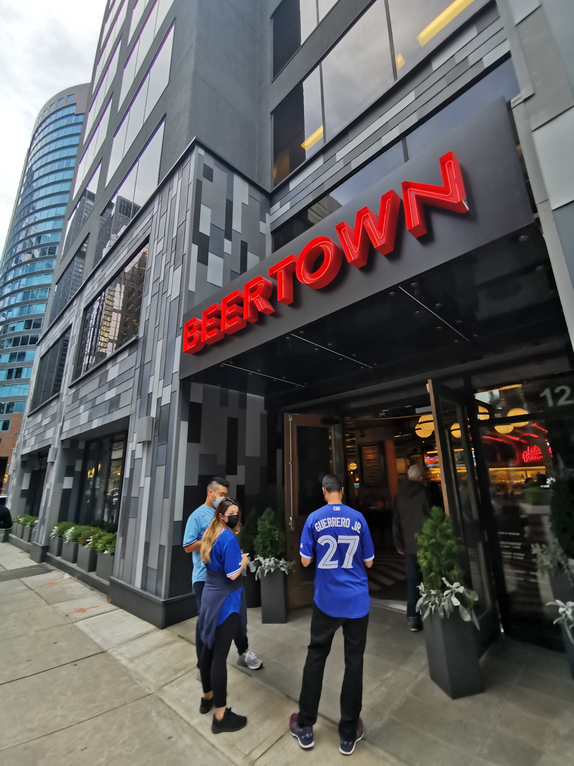 Beertown Public House - Toronto, Ontario, Canada - MoVernie on the MOVE