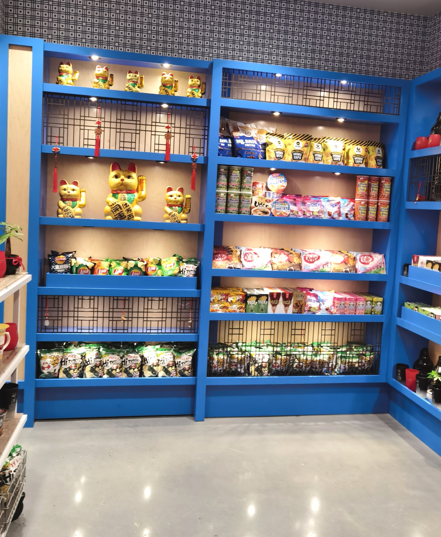 Here Kitty Kitty Speakeasy Cocktail Bar – Famous Foods Street Eats ...