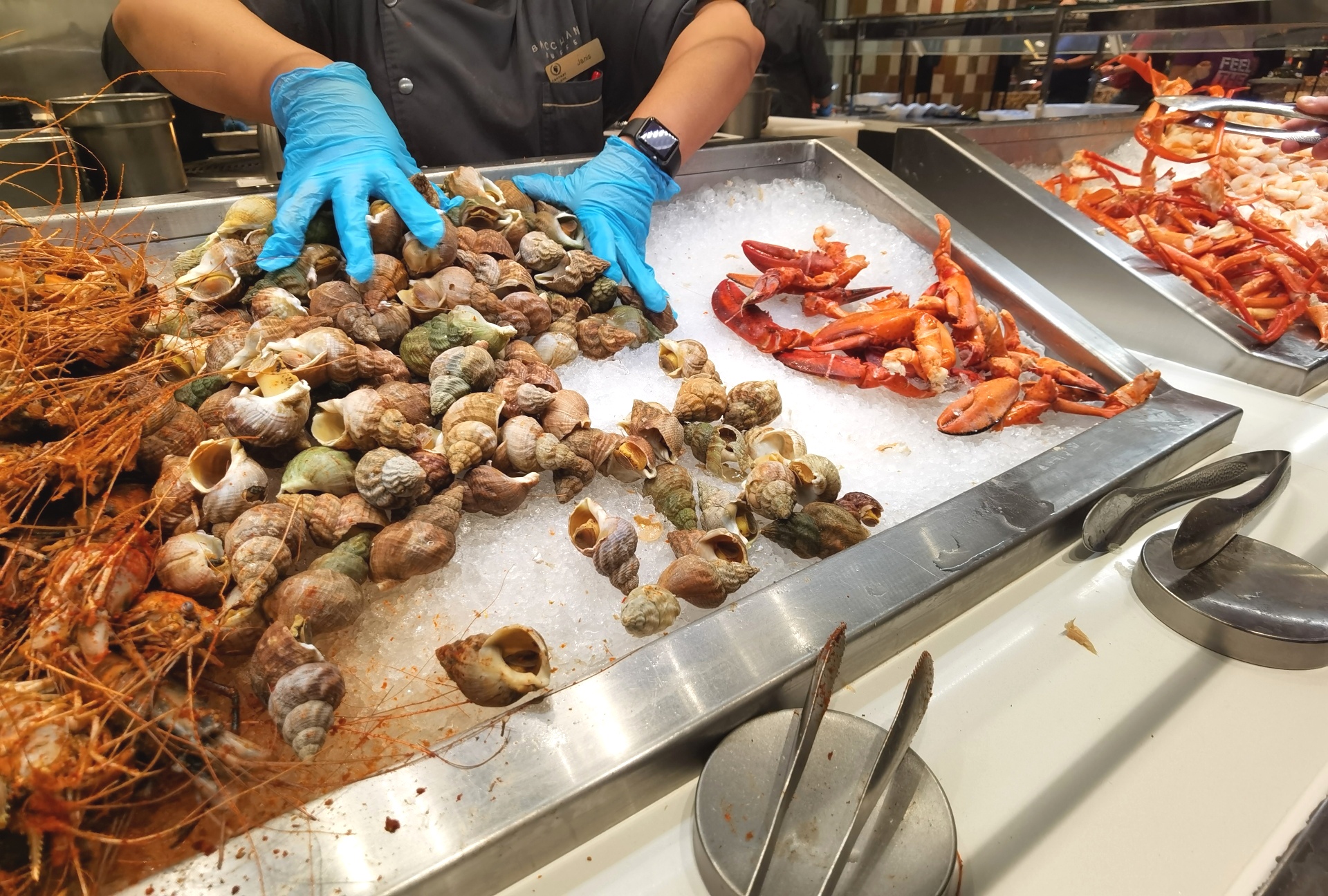 Bacchanal Buffet - 1 of the Best Buffet in Vegas - Inside Caesars ...