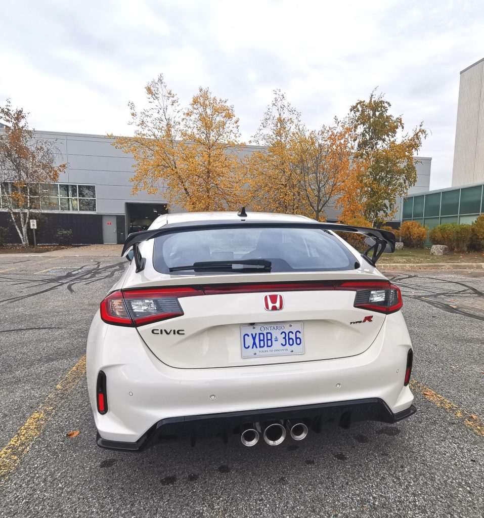 SPOTTED: 2023 Honda Civic Type R - Toronto, Canada - MoVernie on the MOVE