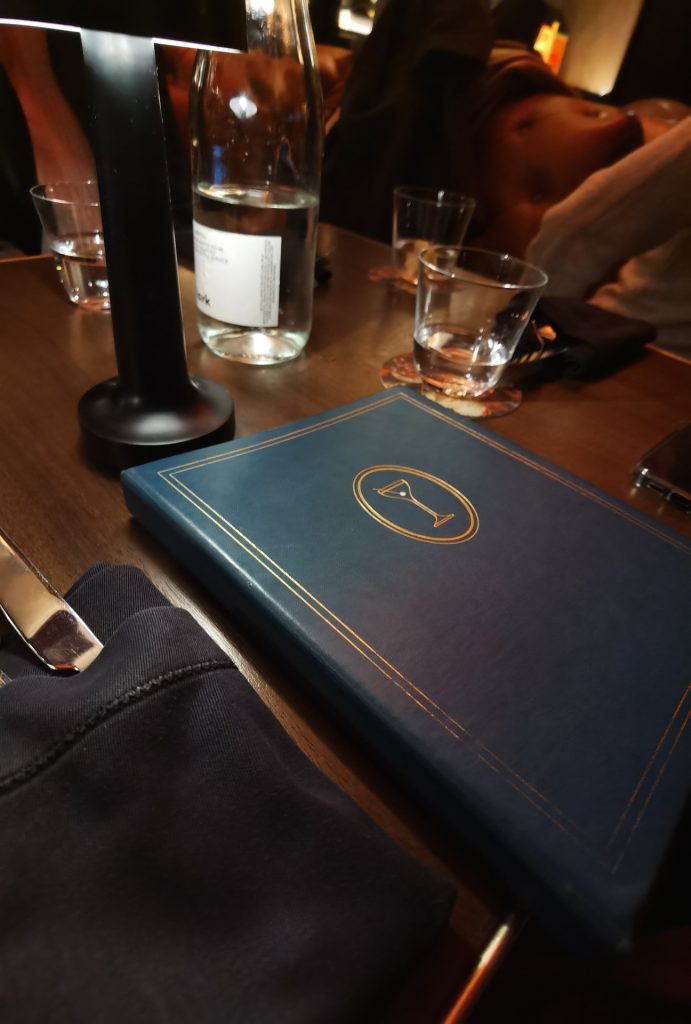 Library Bar (Inside Fairmont Royal York) - Toronto, Ontario, Canada ...