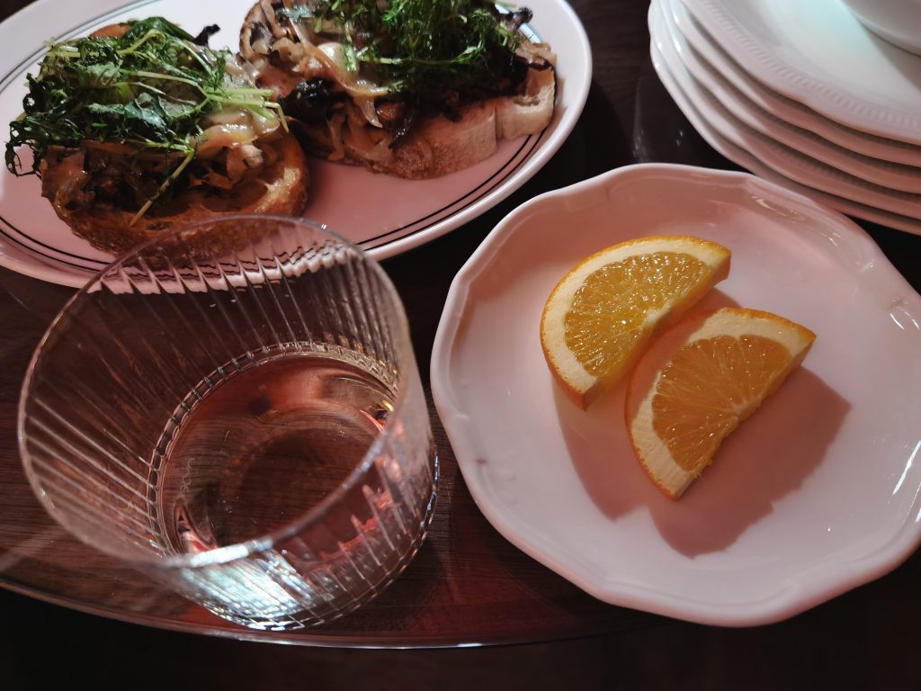 Library Bar (Inside Fairmont Royal York) - Toronto, Ontario, Canada ...