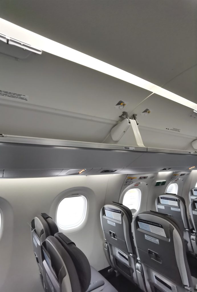 On the New Embraer E195-E2 Jet: [Porter Inaugural Flight - Toronto ...