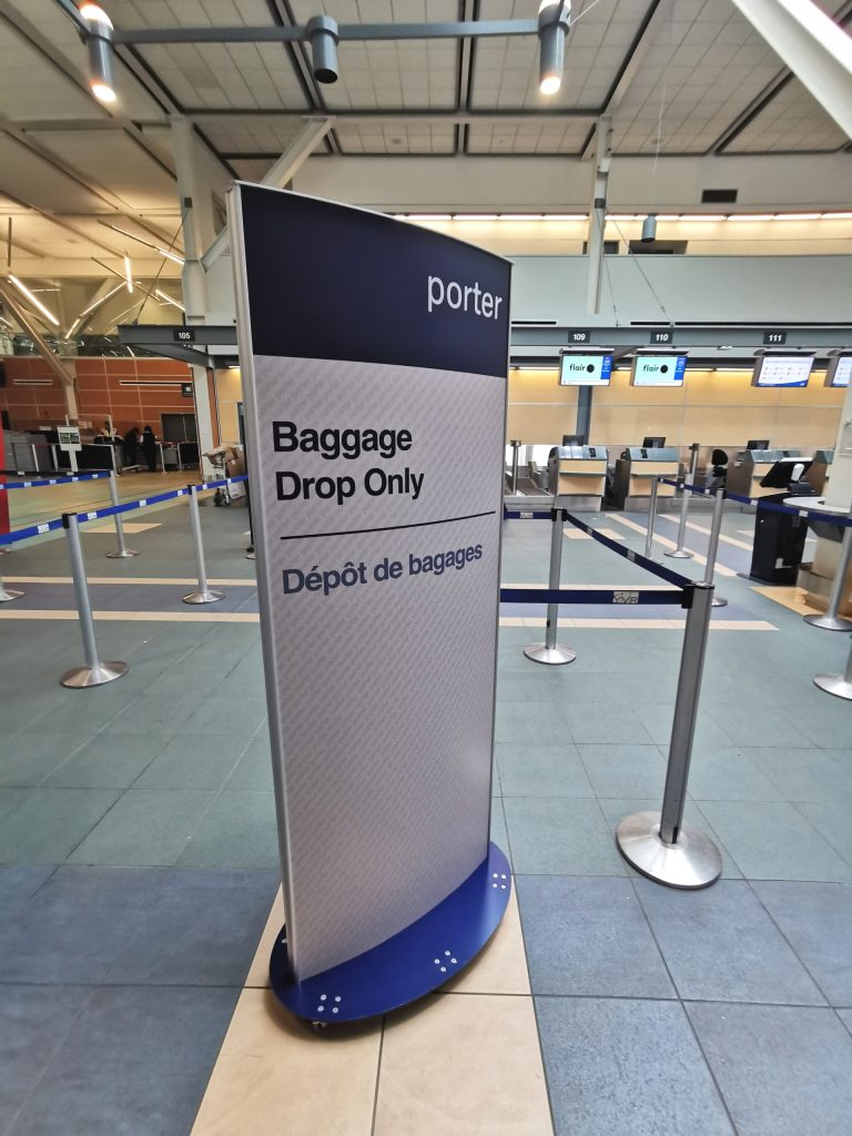 From Vancouver Airport (YVR) to Toronto Pearson (YYZ) with Porter Airlines [PORTER TRAVEL SERIES ...