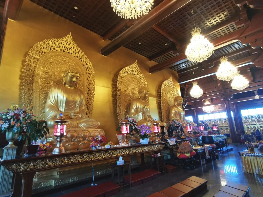 Wutai Shan Buddhist Garden 五台山佛教花園 - (加拿大佛教会) - Peterborough, Ontario ...